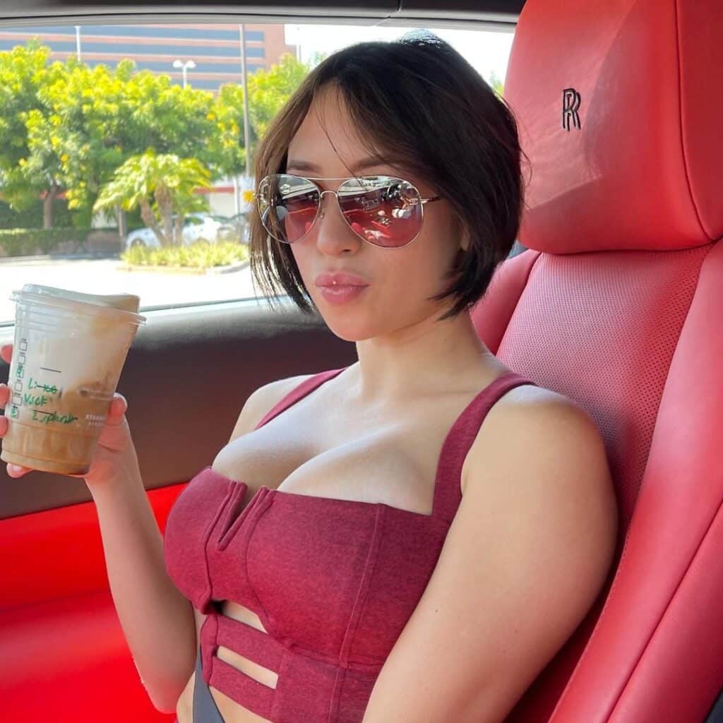 Bold Veronica Perasso Biography Age Height 2022 Famous People Wikibiography